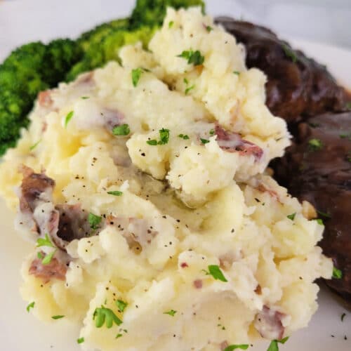 Red Skin Mashed Potatoes Recipe with Sour Cream