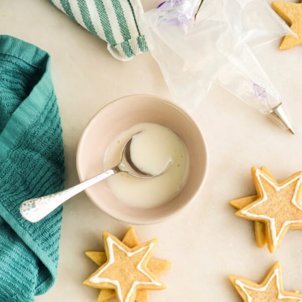 Easy Vegan Royal Icing Recipe - Juggling Act Mama